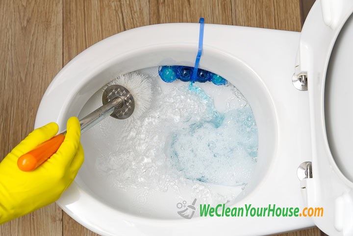 Keeping Your Bathroom Sparkling Clean | We Clean Your House